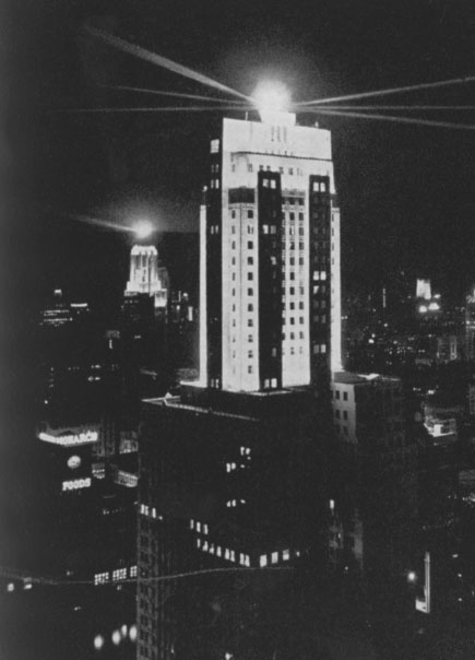 Toothpaste in a jar and the story of Chicago’s Palmolive Beacon ...